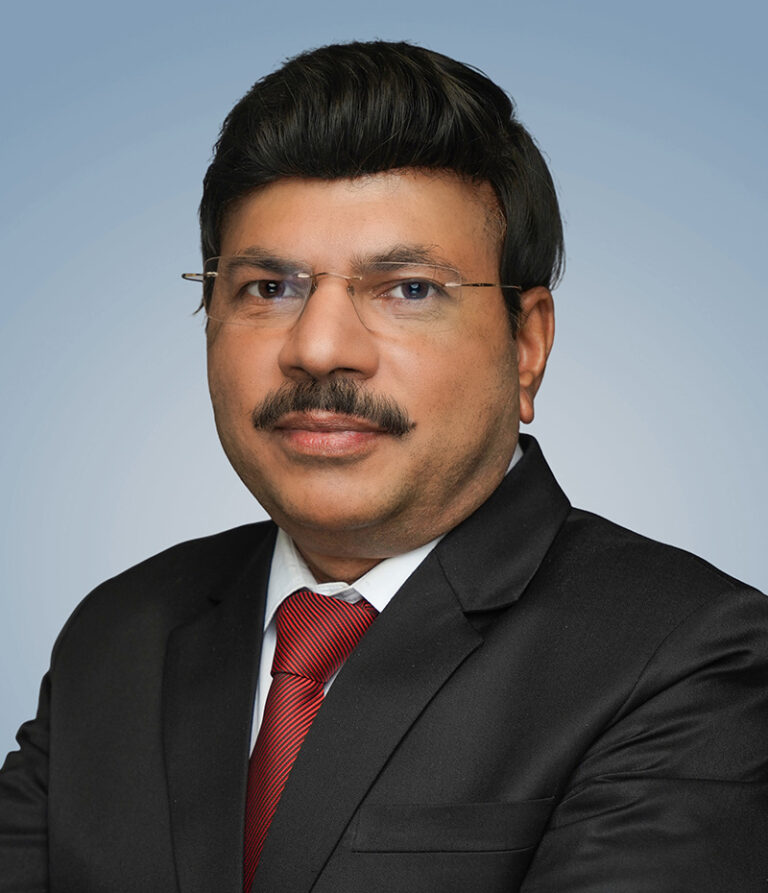 Suneer Kumar | Expert Corporate Lawyers in Dubai